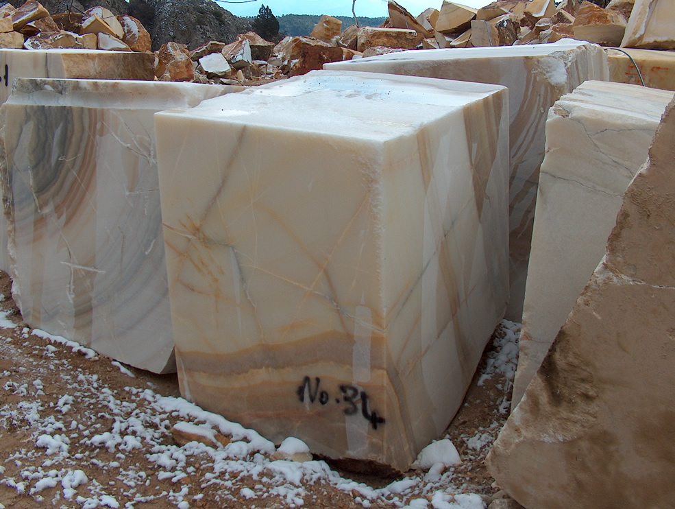ONYX QUARRY | ONYX BLOCKS | ONYX SLABS | ONYX TILES | ONYX RUBBLES